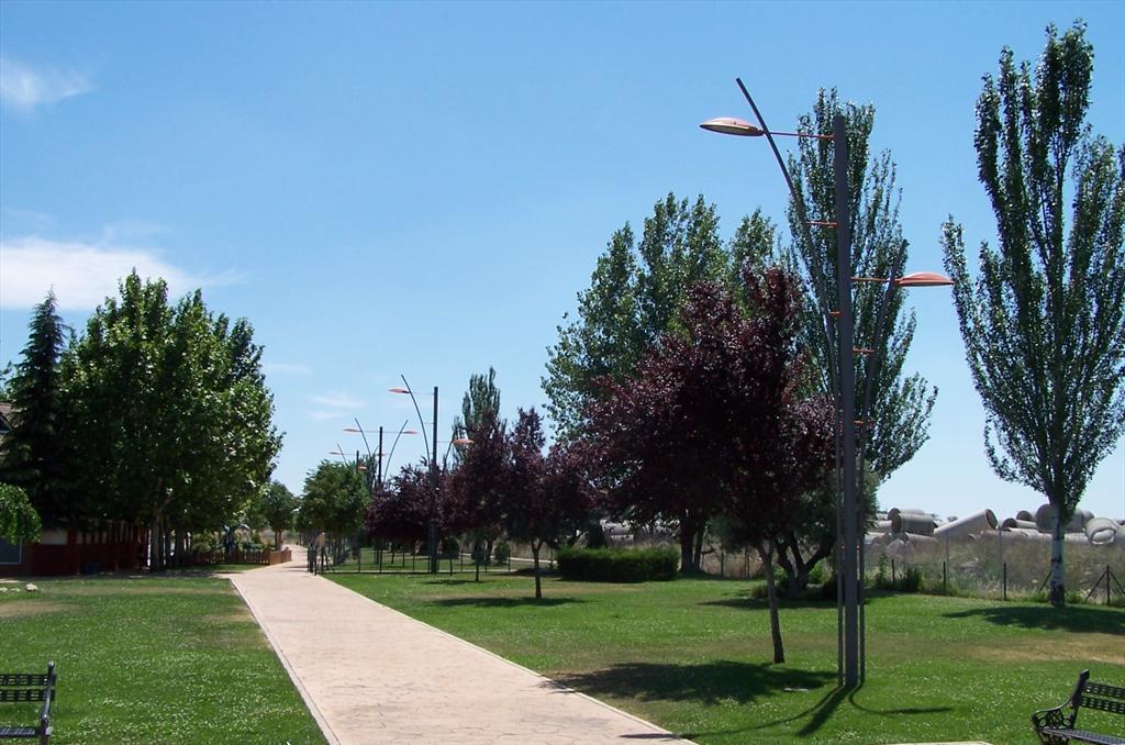 Galería Columna Flying | Soportes, Luminarias, Alumbrado Público ...
